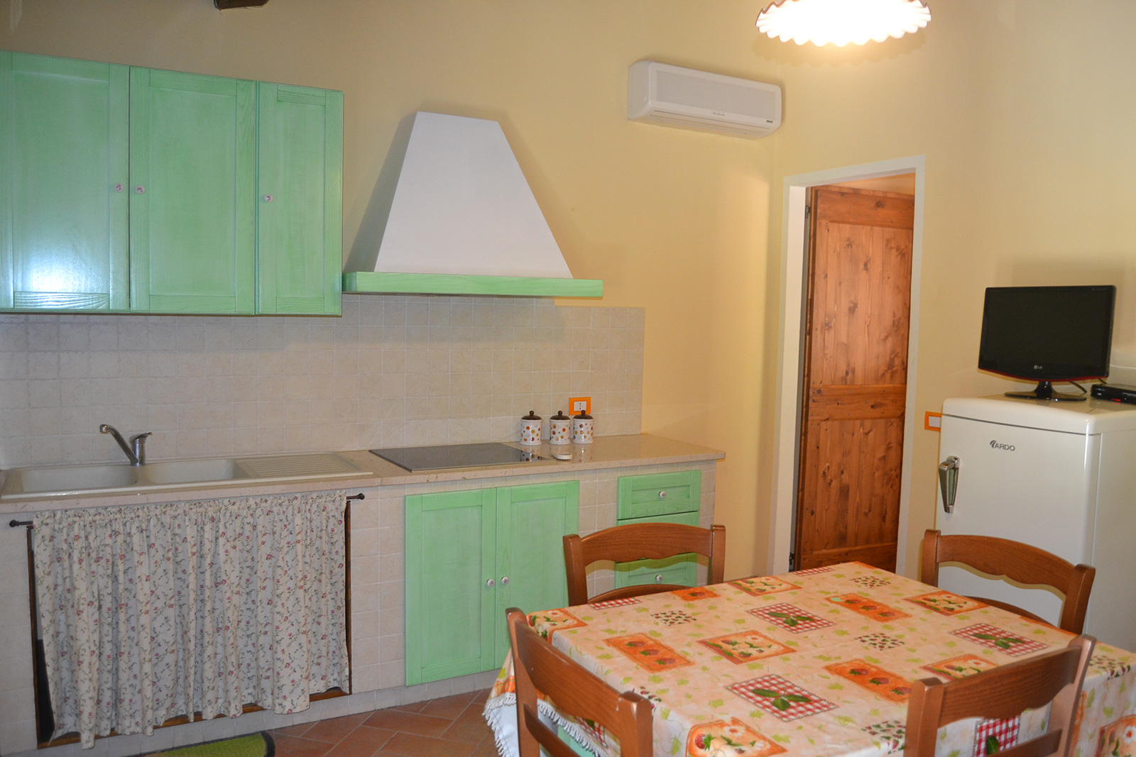 Appartamento Mimosa – AGRITURISMO IL CASALE